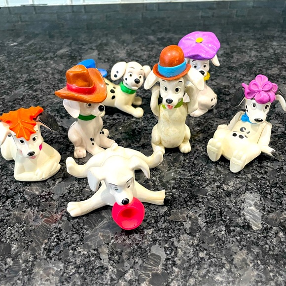 Disney | Toys | Lot Of 7 Vintage 99s Disneys 101 Dalmatians Mini Pvc ...